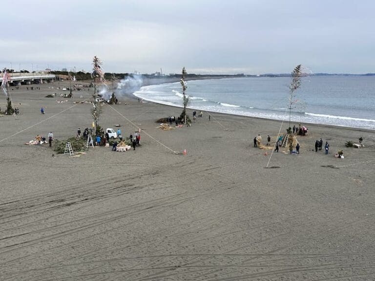 Full Oiso Travel Guide (Including Sagicho Fire Festival)