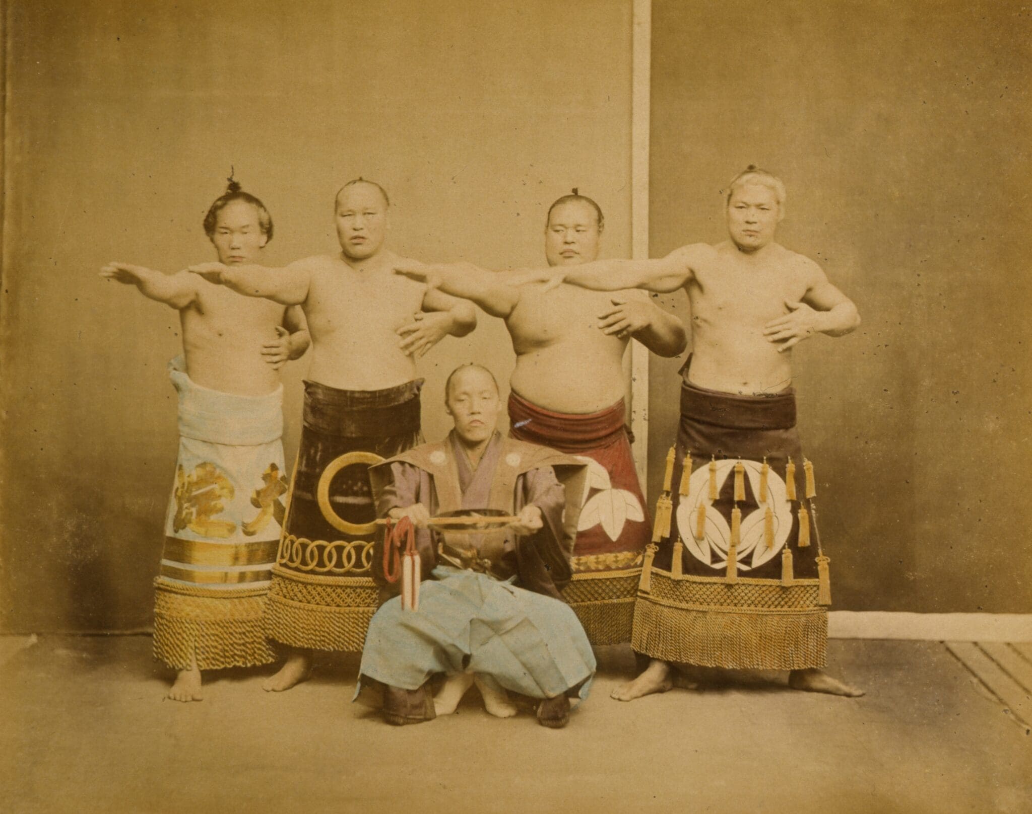 Sumo in Japan: Your Complete Guide to Tournaments & Tips
